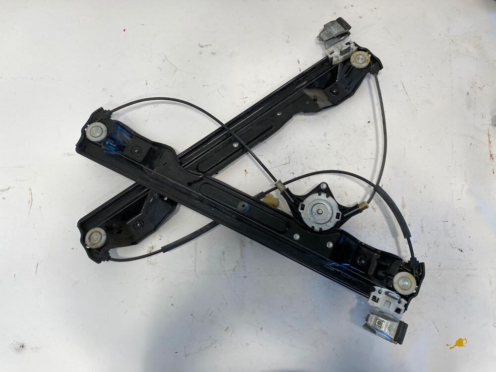 Kenworth T680 Window Regulator - Frontier Truck Parts