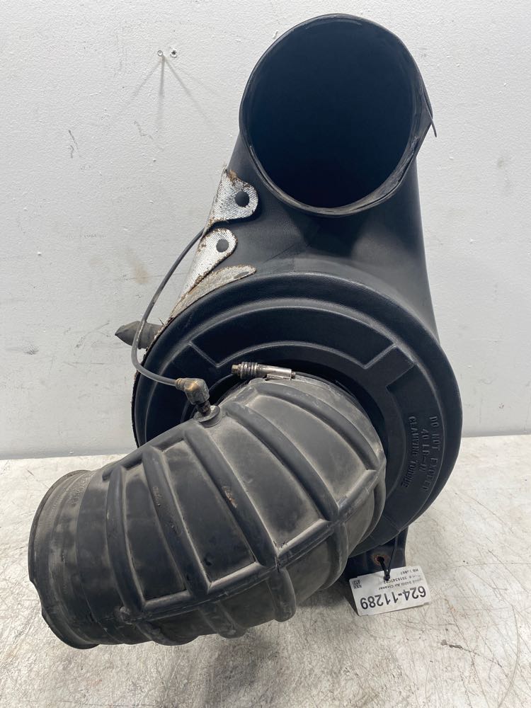 International 9400i Air Cleaner - Frontier Truck Parts