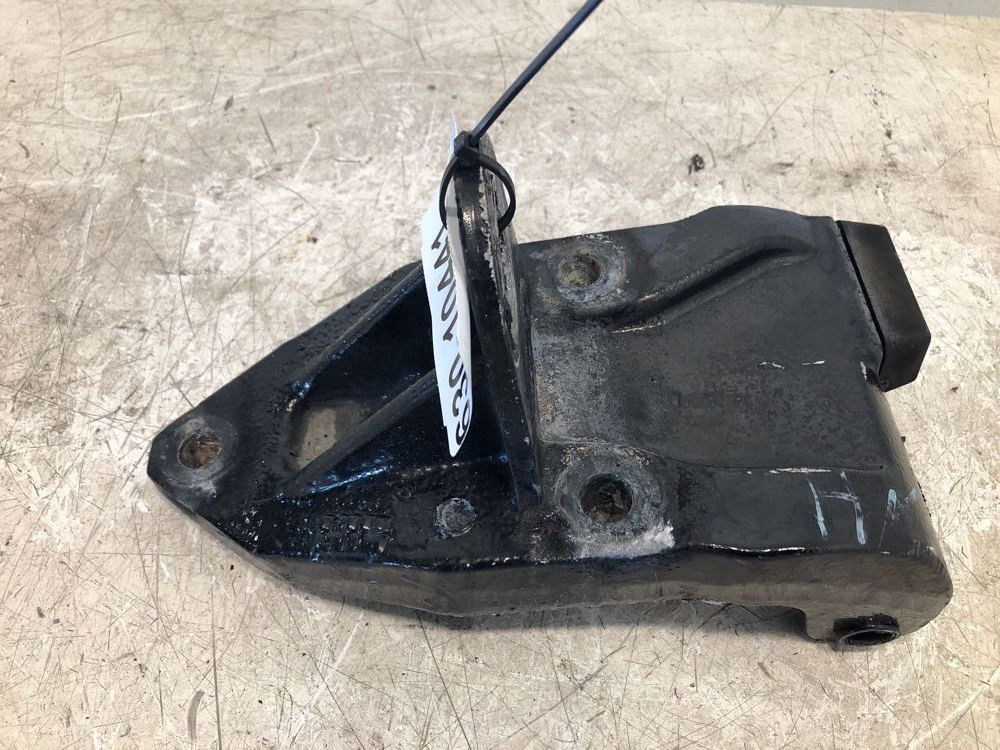 Peterbilt 379 Cab Mount - Frontier Truck Parts