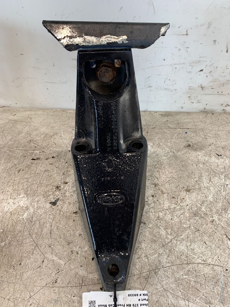 Peterbilt 379 Cab Mount - Frontier Truck Parts