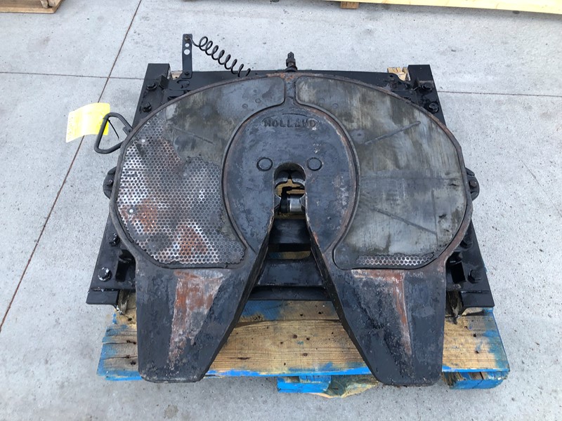 Holland FW31 Fifth Wheel - Frontier Truck Parts