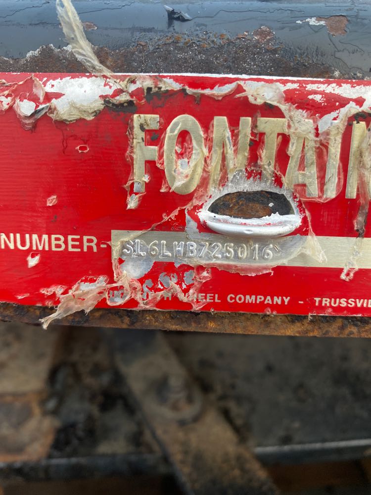 Fontaine 6000 Series Fifth Wheel - Frontier Truck Parts