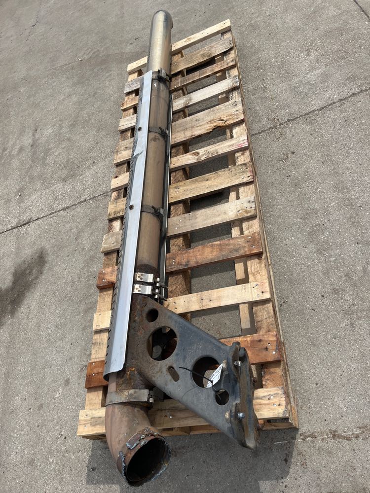 International Prostar Exhaust Kits & Components - Frontier Truck Parts