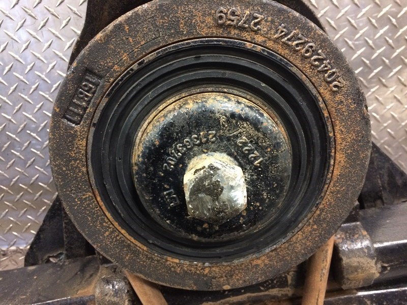 Volvo Trunnion - Frontier Truck Parts