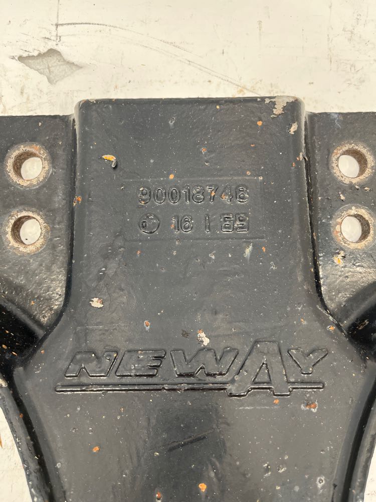 Neway Suspension Bracket - Frontier Truck Parts