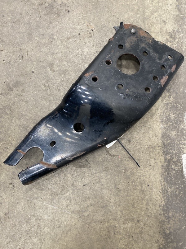Freightliner Cascadia Frame Horn/Bumper Mount - Frontier Truck Parts