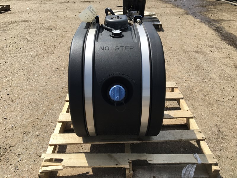 Paccar DEF Tank - Frontier Truck Parts