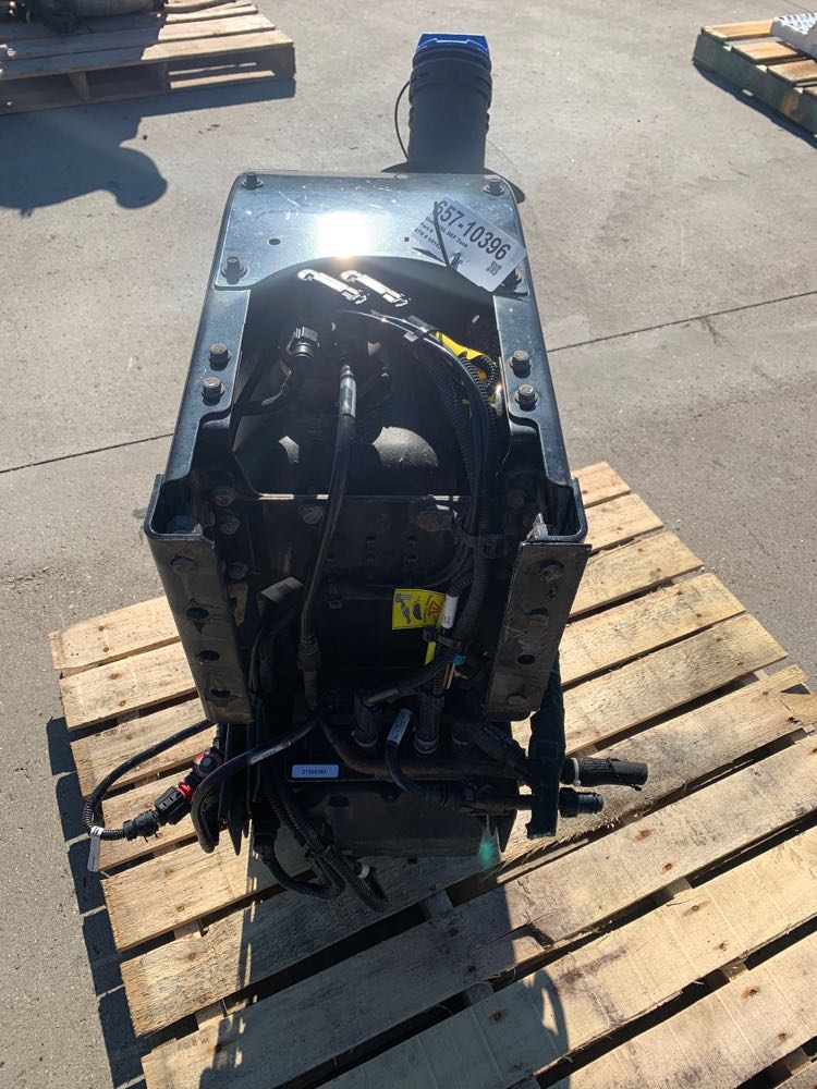 Volvo VNL DEF Tank - Frontier Truck Parts