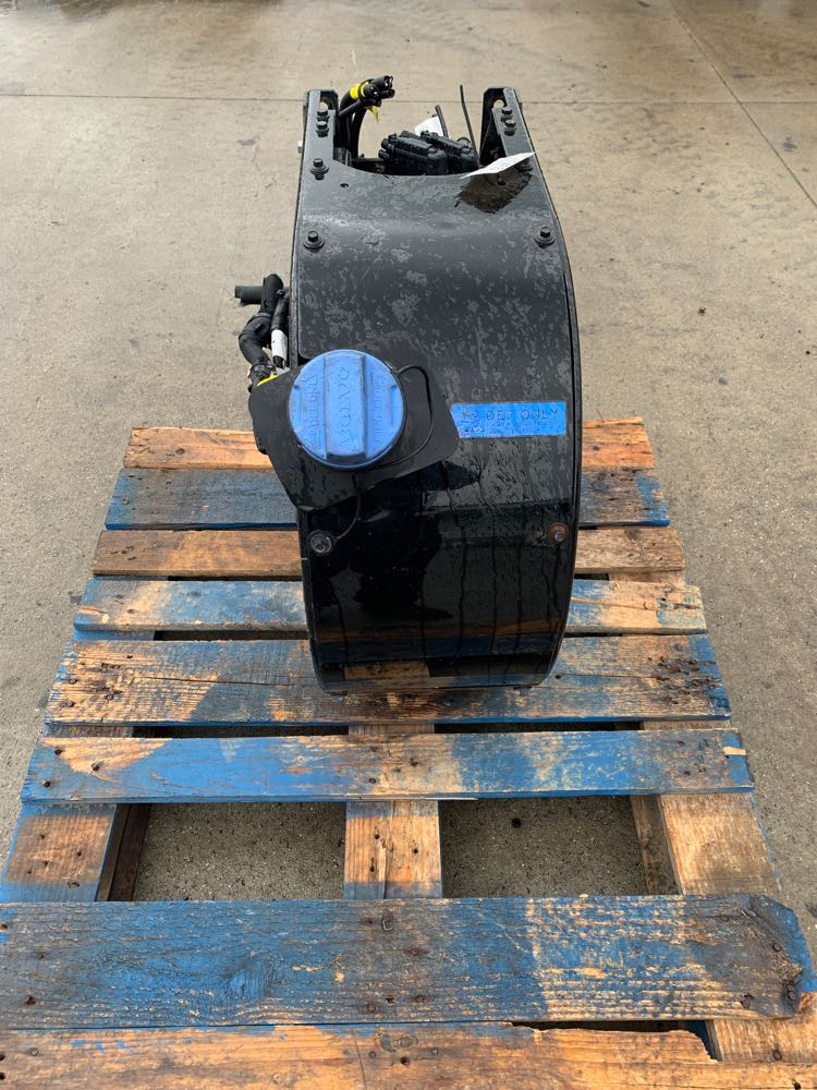 Volvo VNL DEF Tank - Frontier Truck Parts