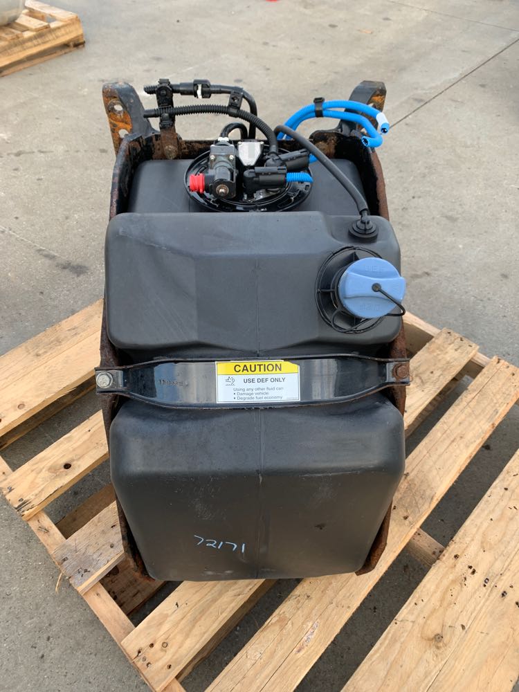 Freightliner Cascadia DEF Tank - Frontier Truck Parts