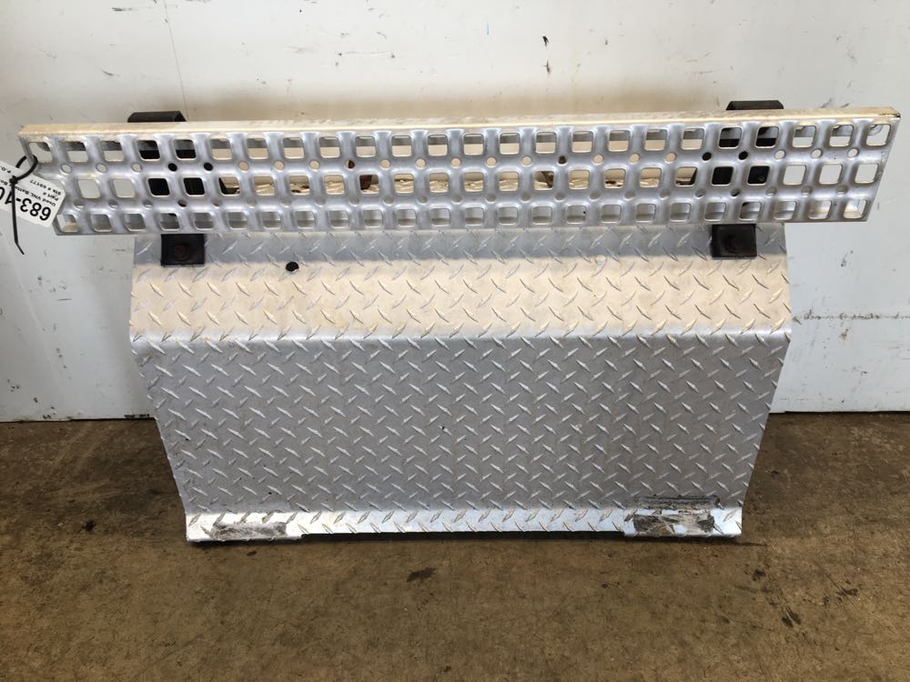 Volvo VNL Battery Box Cover - Frontier Truck Parts