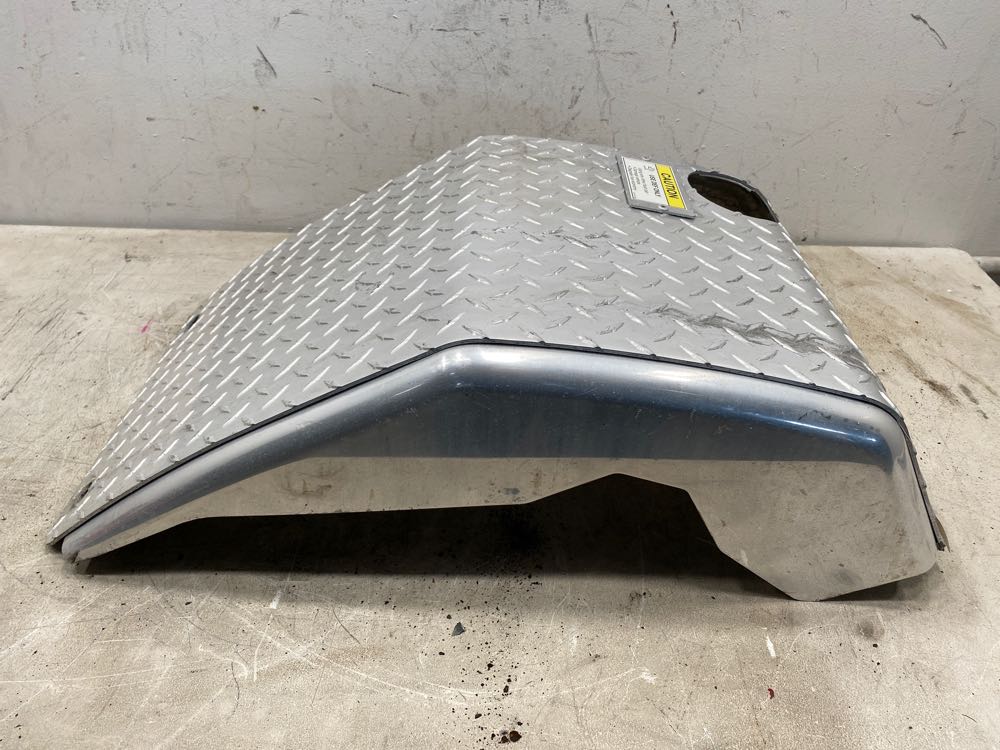 Freightliner Cascadia DPF/DEF Covers - Frontier Truck Parts