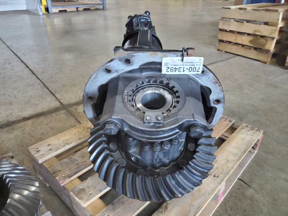 Meritor MR2014X Differential - Frontier Truck Parts