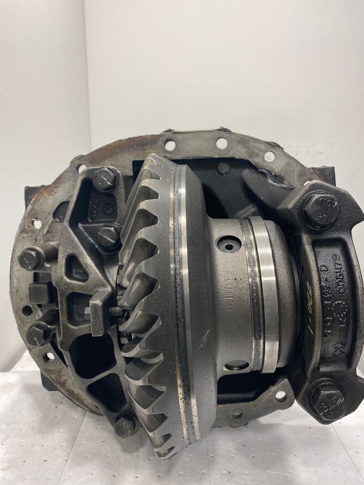 Paccar MV2014P Differential - Frontier Truck Parts