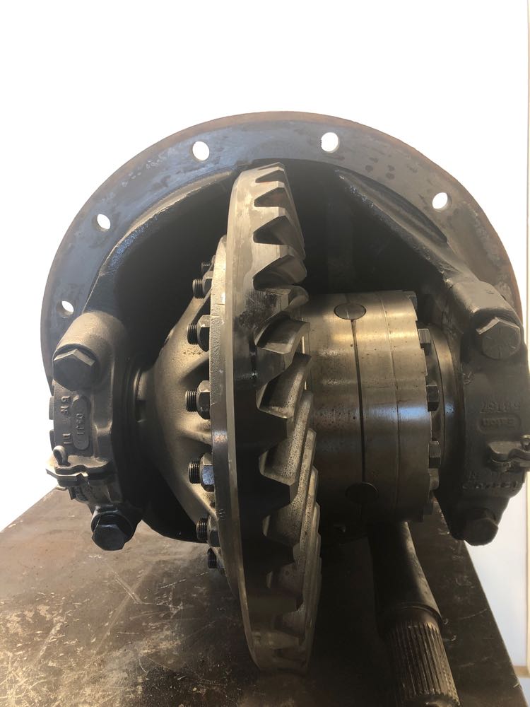 Eaton DS-402 Differential - Frontier Truck Parts