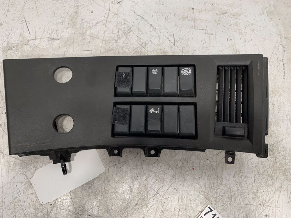 Volvo VNL Switch Panel - Frontier Truck Parts