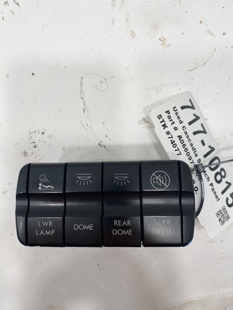 Freightliner Cascadia Switch Panel - Frontier Truck Parts