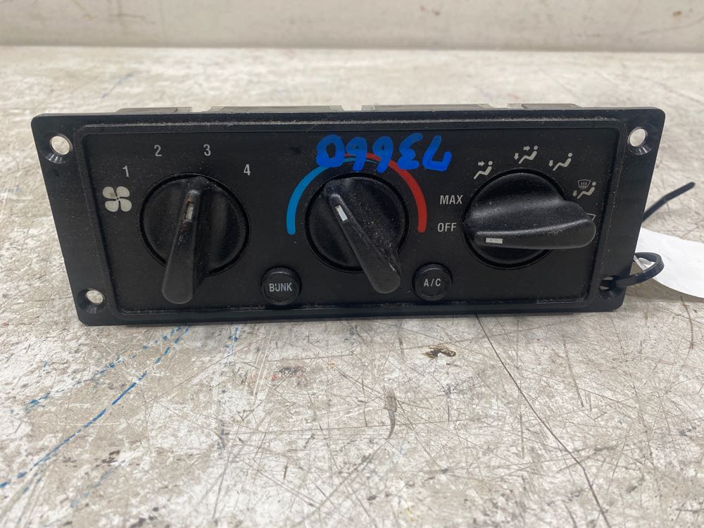 International 9400i Climate Control - Frontier Truck Parts