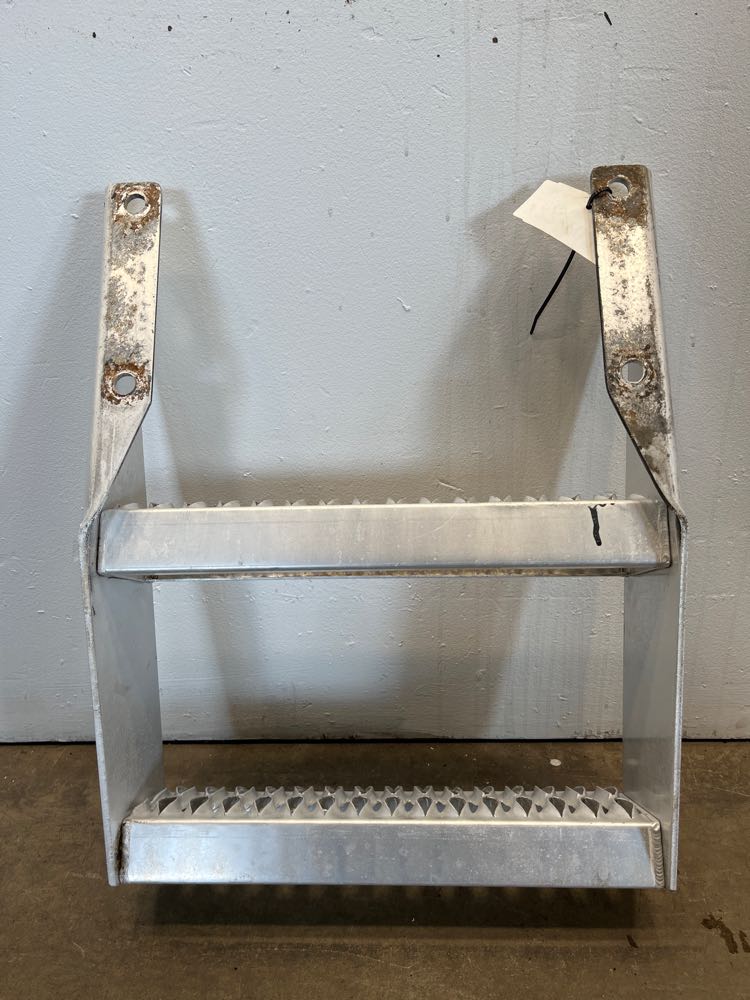 Peterbilt 379 Frame Step - Frontier Truck Parts