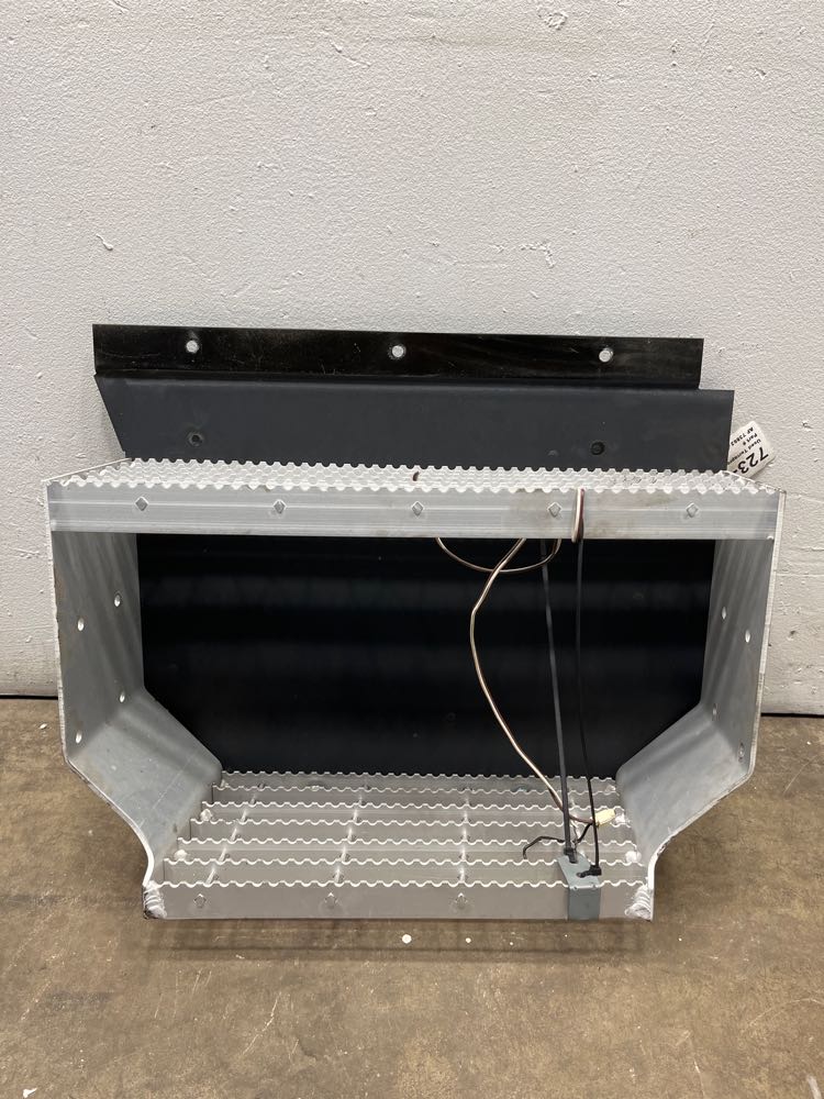 Mack Step - Frontier Truck Parts