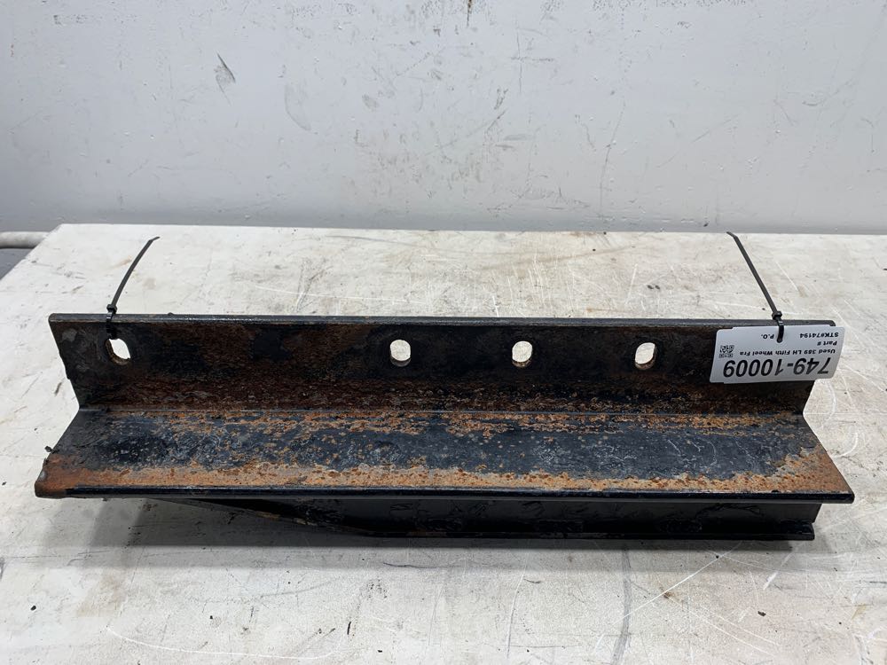 Universal Fifth Wheel Frame Ramp - Frontier Truck Parts