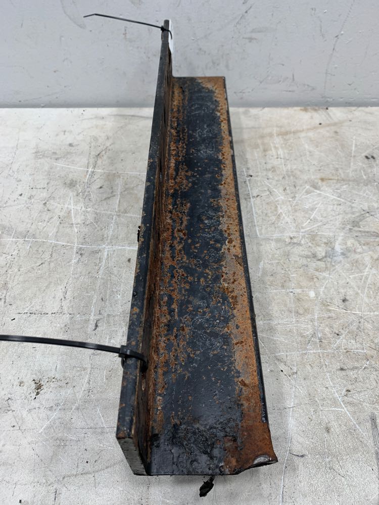 Universal Fifth Wheel Frame Ramp - Frontier Truck Parts