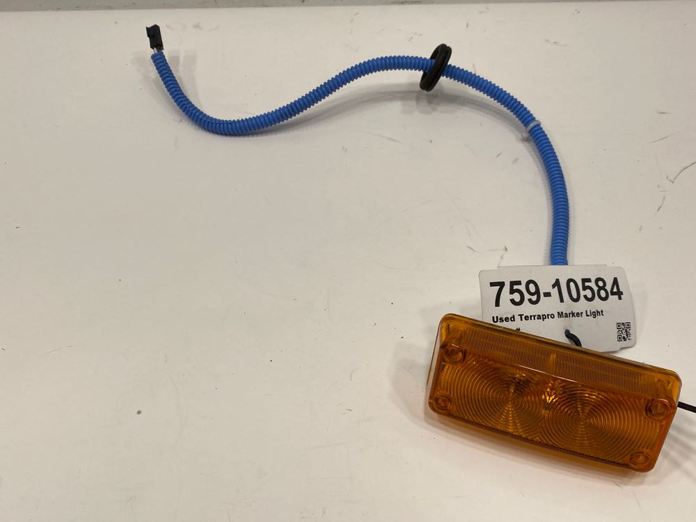 Mack Terrapro Marker Light - Frontier Truck Parts