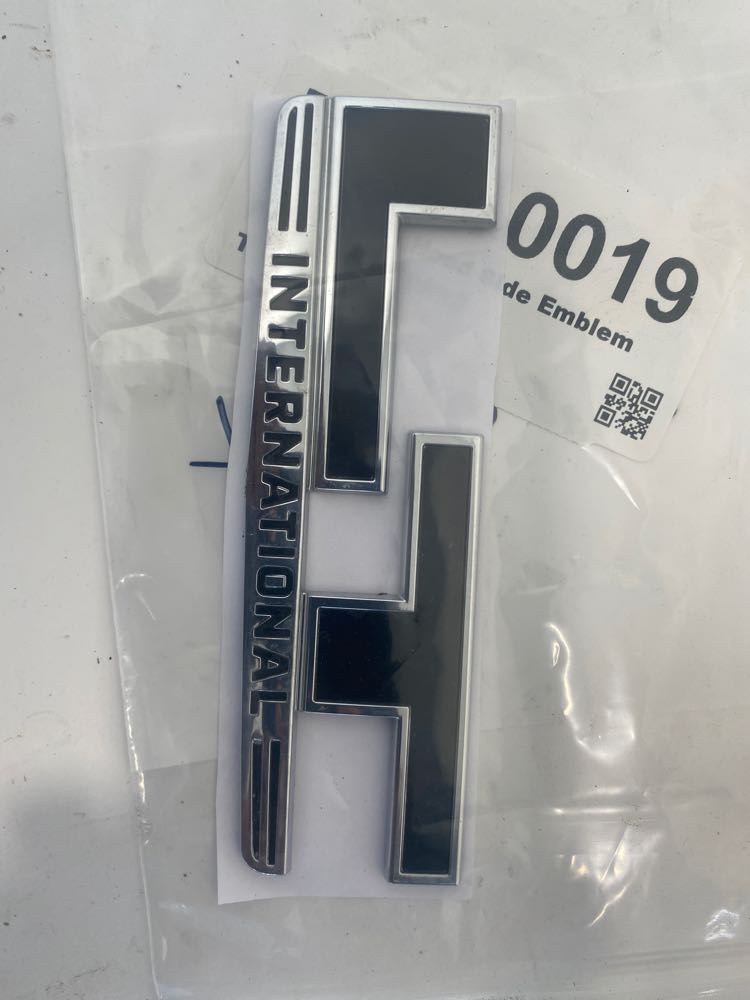International LT Hood Emblem - Frontier Truck Parts