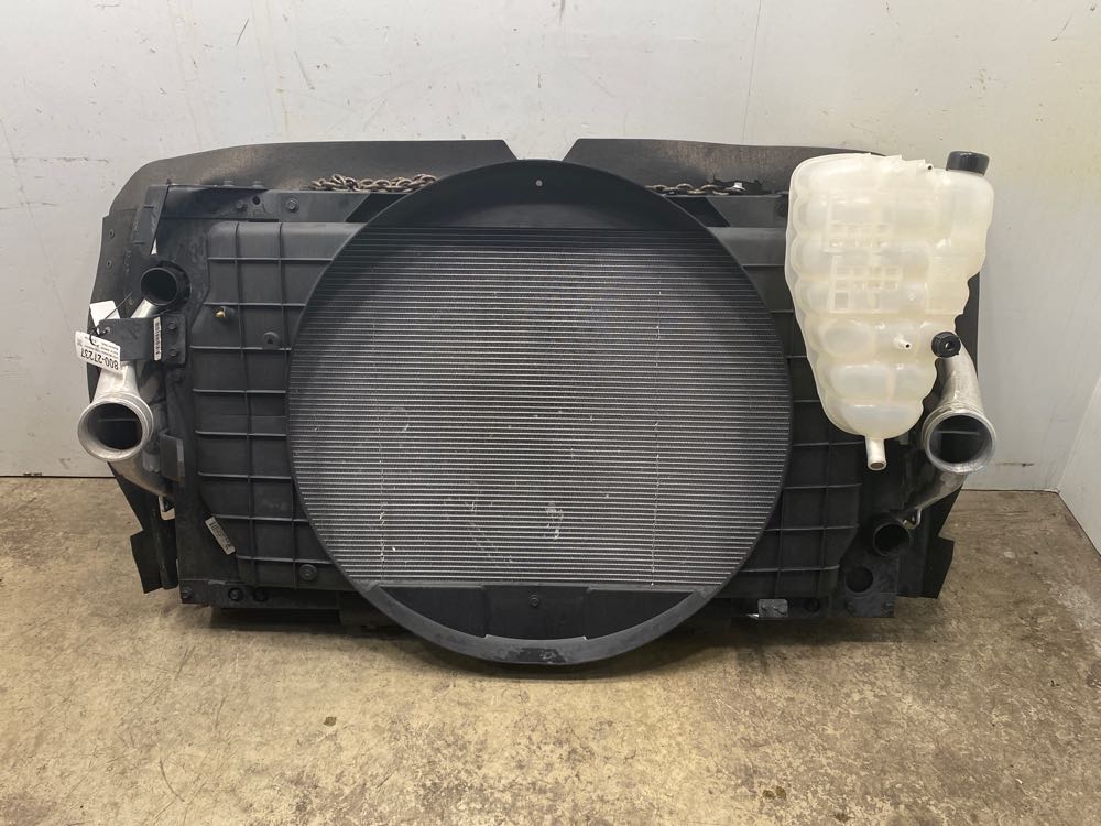 International WorkStar 7300 Radiator - Frontier Truck Parts