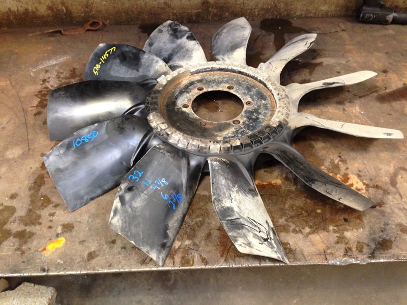 Peterbilt 388 Fan Blade - Frontier Truck Parts