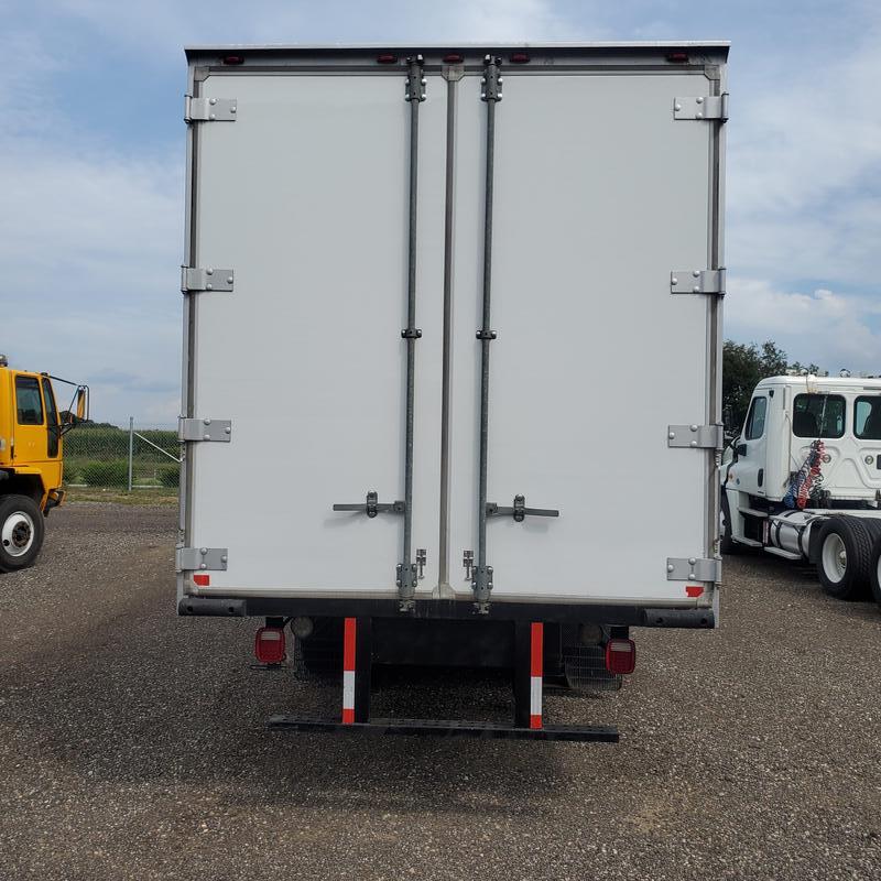Freightliner Columbia Expeditor truck Heavy Trucks - Frontier Truck Parts